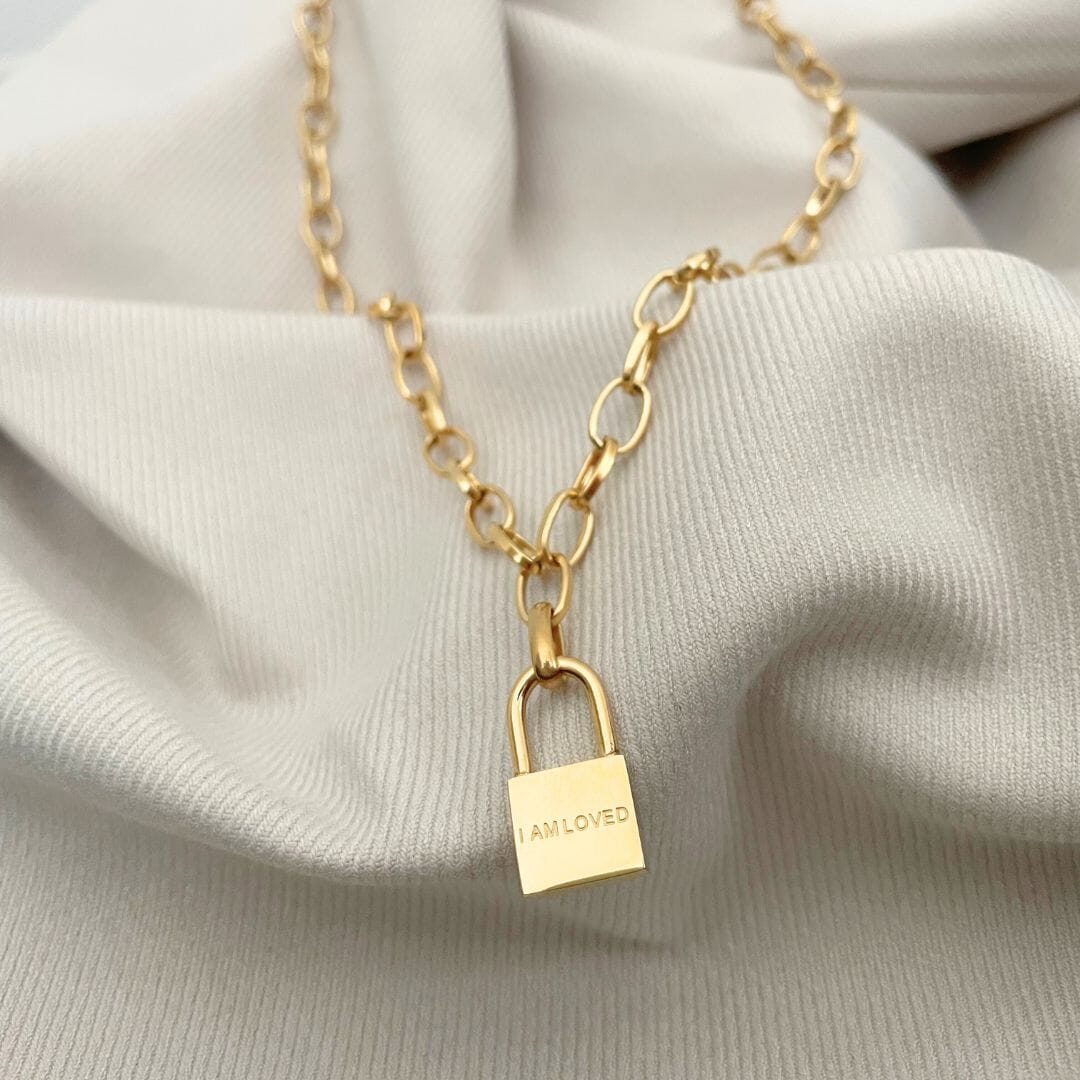 Paperclip Padlock Necklace Gold - Soul Analyse